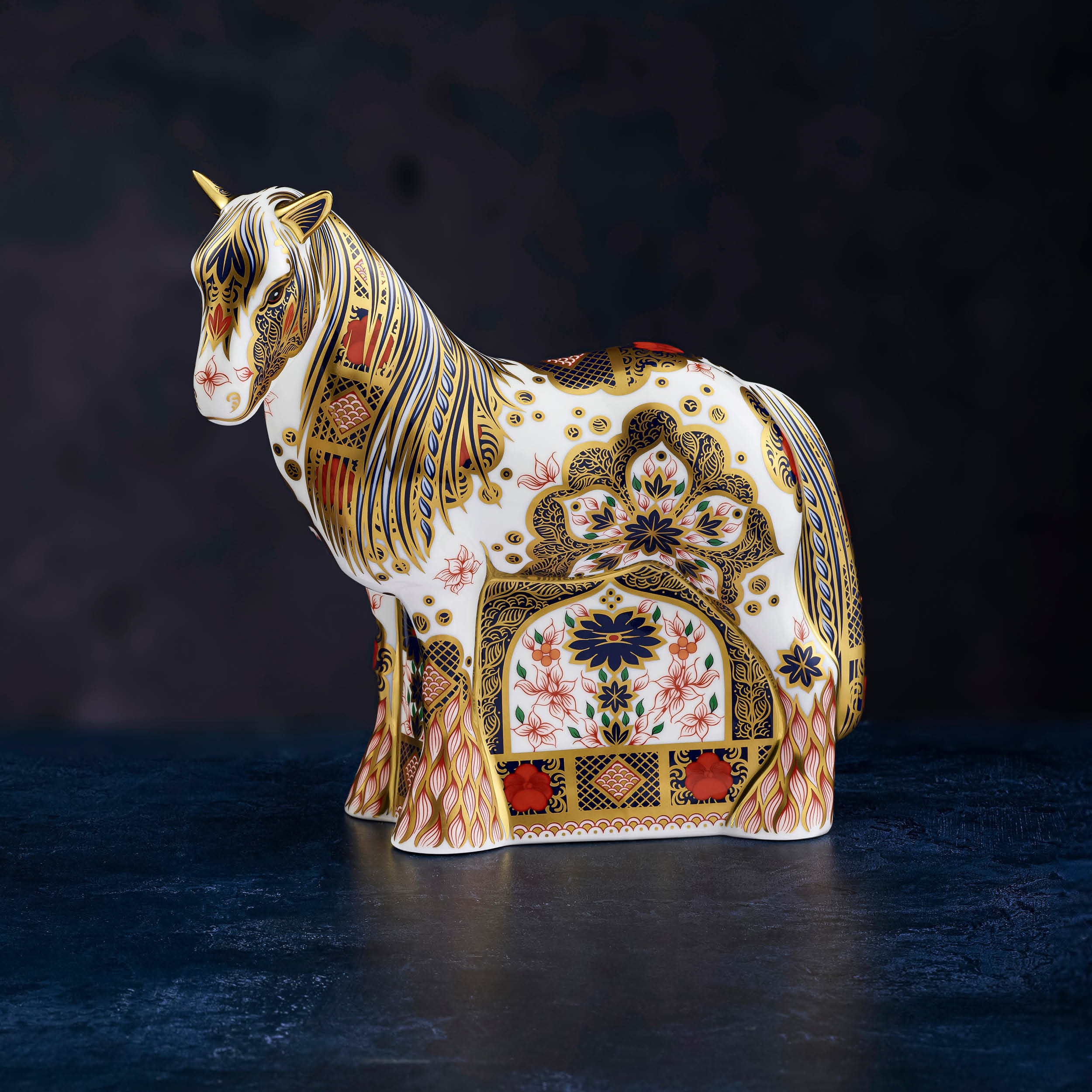 New Old Imari Solid Gold Band Gypsy Cob, - Moore n' Wife